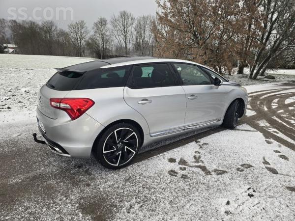 Citroen DS 2012 Jelgava, ar dzinēja tilpumu 2.00 L un nobraukumu 316 tūkst. km par 5550 €, foto 5 vietnē AUTOMOTO.COM.LV