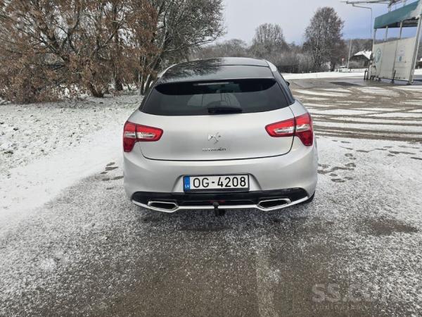 Citroen DS 2012 Jelgava, ar dzinēja tilpumu 2.00 L un nobraukumu 316 tūkst. km par 5550 €, foto 6 vietnē AUTOMOTO.COM.LV