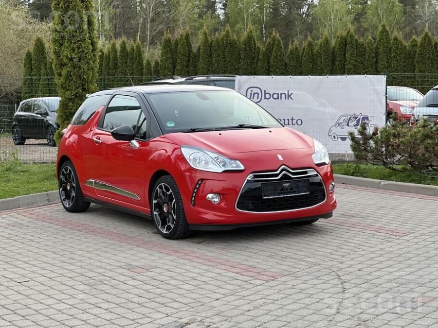 Красный Ситроен ДС 2013 в Цесис, объемом двигателя 1.60 л и пробегом 208 тыс. км за 6500 €, фото 5 на AUTOMOTO.COM.LV