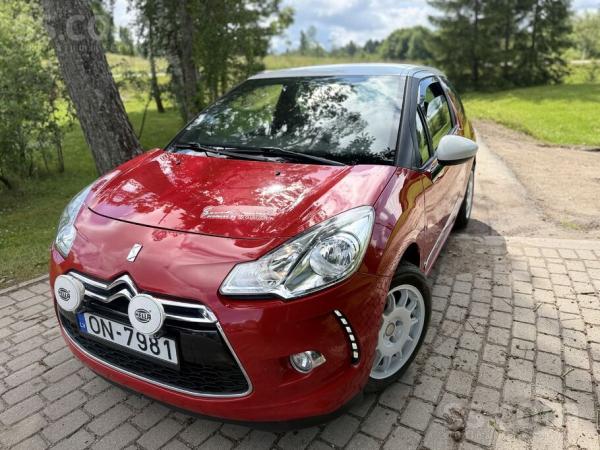 Sarkans Citroen DS 2013 Cēsis, ar dzinēja tilpumu 1.60 L un nobraukumu 173 tūkst. km par 3100 €, foto 1 vietnē AUTOMOTO.COM.LV