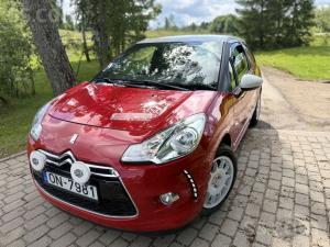 Красный Ситроен ДС 2013 в Цесис, объемом двигателя 1.60 л и пробегом 173 тыс. км за 3100 €, фото  на AUTOMOTO.COM.LV