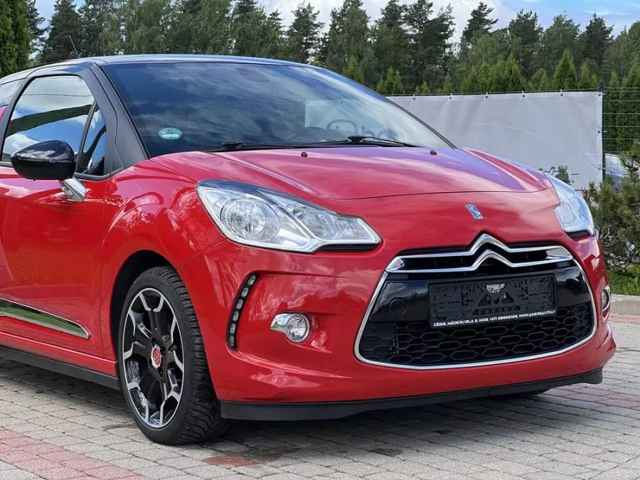 Sarkans Citroen DS 2013 Cēsis, ar dzinēja tilpumu 1.60 L un nobraukumu 209 tūkst. km par 5999 €, foto 1 vietnē AUTOMOTO.COM.LV