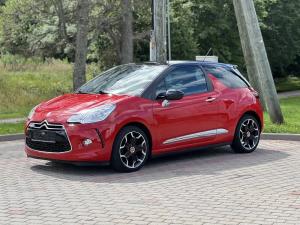 Sarkans Citroen DS 2013 Cēsis, ar dzinēja tilpumu 1.60 L un nobraukumu 209 tūkst. km par 5999 €, foto 3 vietnē AUTOMOTO.COM.LV
