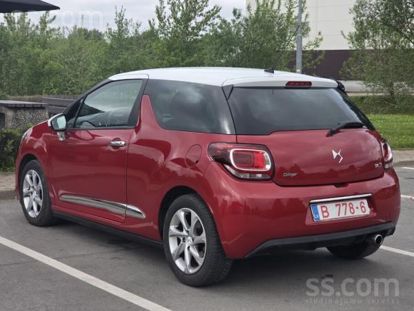 Red Citroen DS 2016 in Ogre, with an engine capacity of 1.20 L and mileage of 108 thousand km for 6277 €, photo 4 on AUTOMOTO.COM.LV