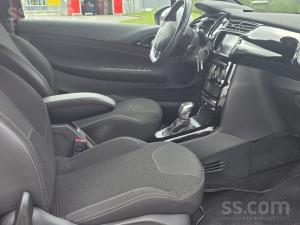 Red Citroen DS 2016 in Ogre, with an engine capacity of 1.20 L and mileage of 108 thousand km for 6277 €, photo 8 on AUTOMOTO.COM.LV