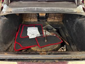 Red Citroen DS 1972 in Tallinn, with an engine capacity of 2.30 L and mileage of 1 thousand km for 14900 €, photo 14 on AUTOMOTO.COM.LV