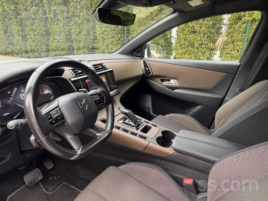 Balts Citroen DS 2019 Rīga, ar dzinēja tilpumu 2.00 L un nobraukumu 257 tūkst. km par 14800 €, foto 13 vietnē AUTOMOTO.COM.LV