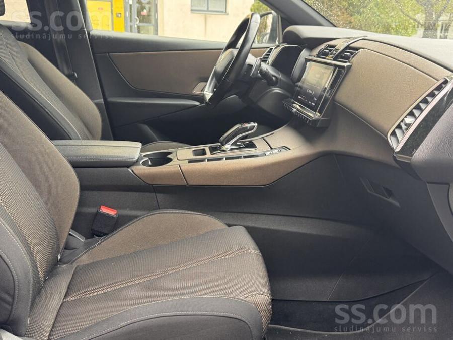 Balts Citroen DS 2019 Rīga, ar dzinēja tilpumu 2.00 L un nobraukumu 257 tūkst. km par 14800 €, foto 15 vietnē AUTOMOTO.COM.LV