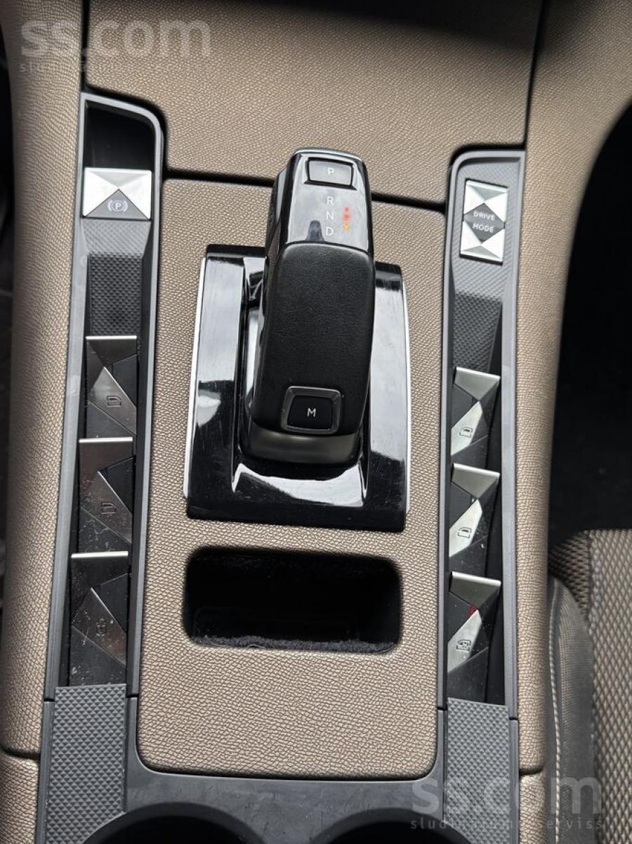 Balts Citroen DS 2019 Rīga, ar dzinēja tilpumu 2.00 L un nobraukumu 257 tūkst. km par 14800 €, foto 17 vietnē AUTOMOTO.COM.LV