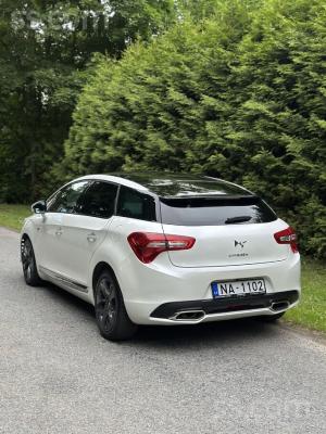 Balts Citroen DS 2013 Bauska, ar dzinēja tilpumu 2.00 L un nobraukumu 237 tūkst. km par 5990 €, foto 13 vietnē AUTOMOTO.COM.LV