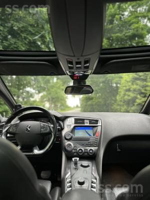 Balts Citroen DS 2013 Bauska, ar dzinēja tilpumu 2.00 L un nobraukumu 237 tūkst. km par 5990 €, foto 26 vietnē AUTOMOTO.COM.LV