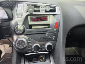 Белый Ситроен ДС 2013 в Рига, объемом двигателя 2.00 л и пробегом 238 тыс. км за 5350 €, фото 14 на AUTOMOTO.COM.LV