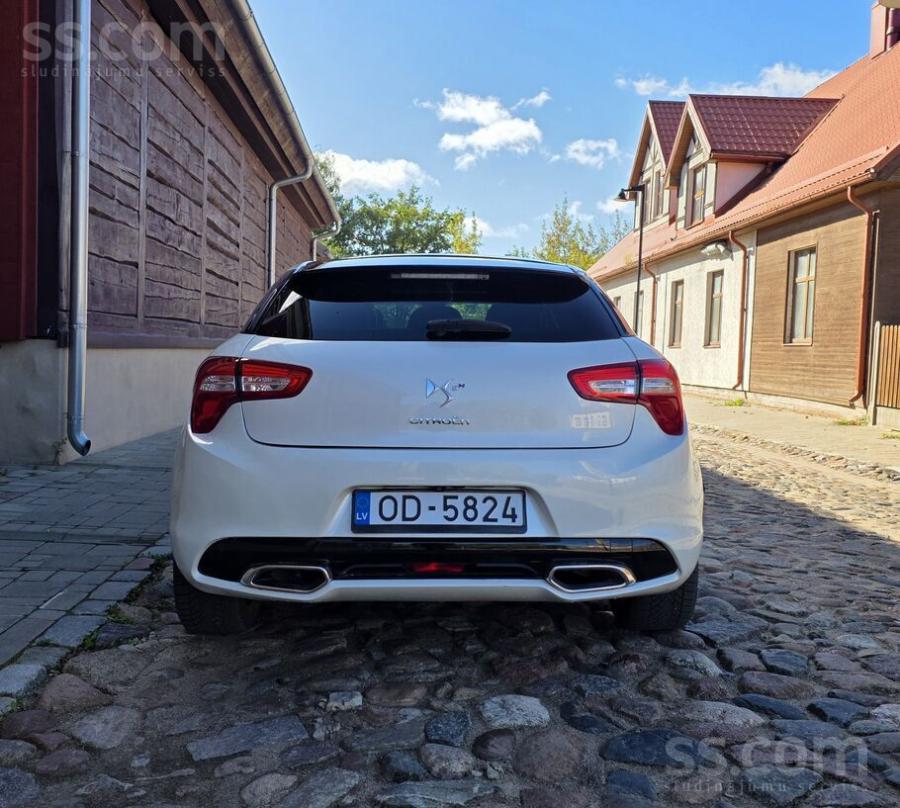 Balts Citroen DS 2013 Jelgava, ar dzinēja tilpumu 2.00 L un nobraukumu 0 tūkst. km par 4590 €, foto 9 vietnē AUTOMOTO.COM.LV