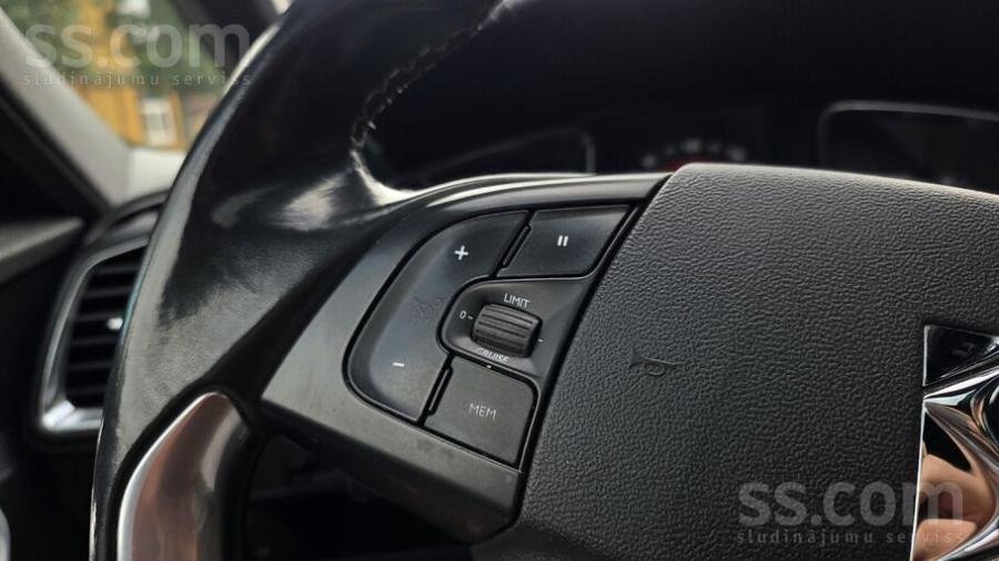 Balts Citroen DS 2013 Jelgava, ar dzinēja tilpumu 2.00 L un nobraukumu 0 tūkst. km par 4590 €, foto 22 vietnē AUTOMOTO.COM.LV