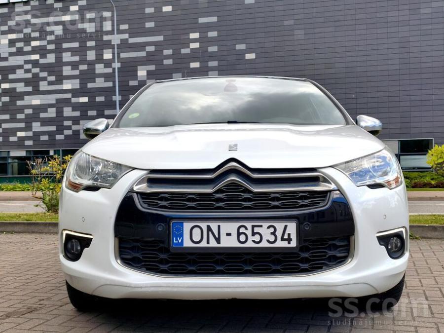 Balts Citroen DS 2014 Jelgava, ar dzinēja tilpumu 1.60 L un nobraukumu 0 tūkst. km par 5990 €, foto 4 vietnē AUTOMOTO.COM.LV