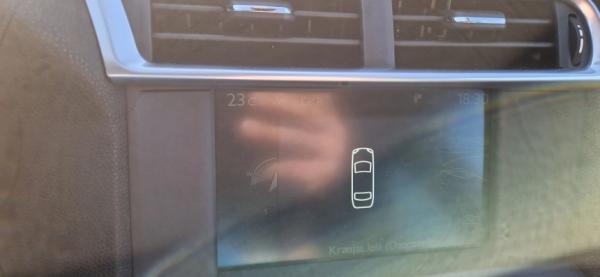 Balts Citroen DS 2014 Rīga, ar dzinēja tilpumu 1.60 L un nobraukumu 178 tūkst. km par 6950 €, foto 4 vietnē AUTOMOTO.COM.LV