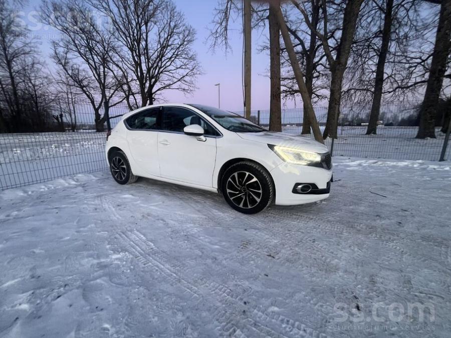 Balts Citroen DS 2016 Cēsis, ar dzinēja tilpumu 1.20 L un nobraukumu 0 tūkst. km par 6900 €, foto 2 vietnē AUTOMOTO.COM.LV