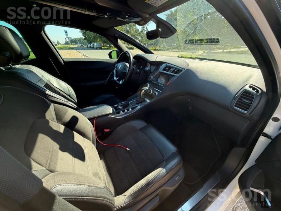 Balts Citroen DS 2017 Rīga, ar dzinēja tilpumu 1.60 L un nobraukumu 155 tūkst. km par 10000 €, foto 6 vietnē AUTOMOTO.COM.LV