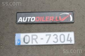 White Citroen DS 2017 in Riga, with an engine capacity of 1.20 L and mileage of 0 thousand km for 5750 €, photo 17 on AUTOMOTO.COM.LV
