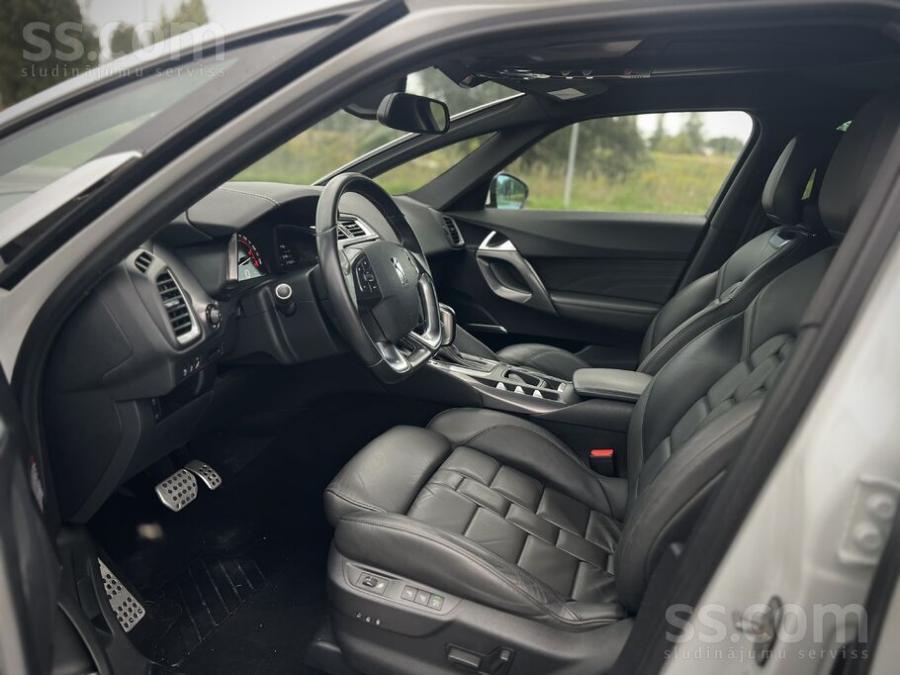 White Citroen DS 2017 in Jelgava, with an engine capacity of 2.00 L and mileage of 165 thousand km for 9300 €, photo 10 on AUTOMOTO.COM.LV