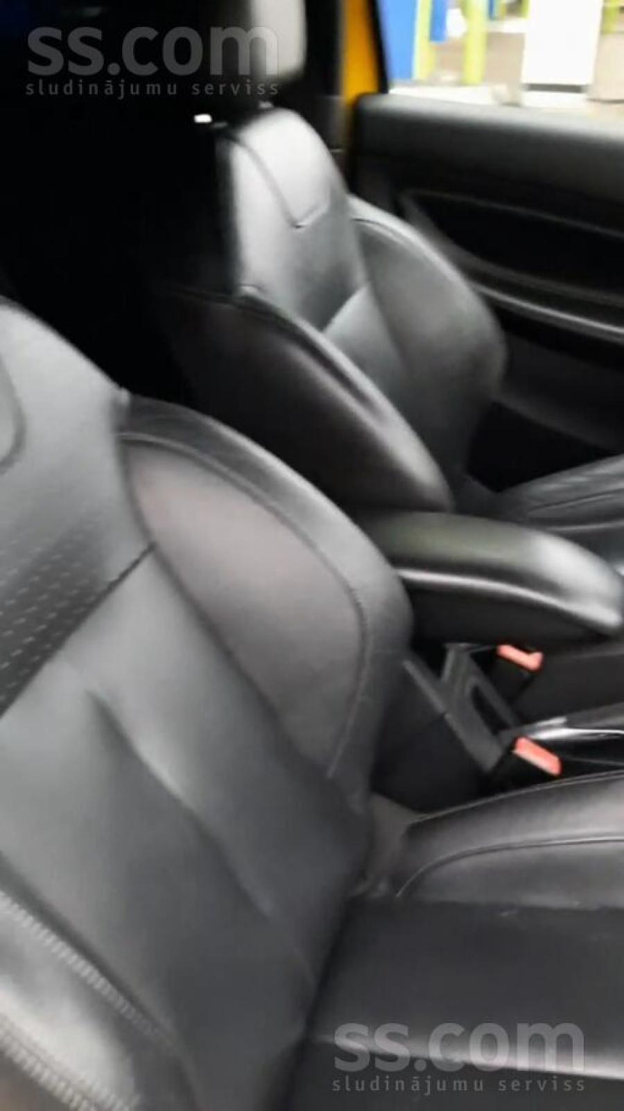 Dzeltens Citroen DS 2010 Rīga, ar dzinēja tilpumu 1.60 L un nobraukumu 228 tūkst. km par 1500 €, foto 13 vietnē AUTOMOTO.COM.LV