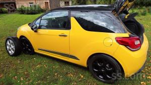 Dzeltens Citroen DS 2010 Rīga, ar dzinēja tilpumu 1.60 L un nobraukumu 131 tūkst. km par 2220 €, foto 3 vietnē AUTOMOTO.COM.LV