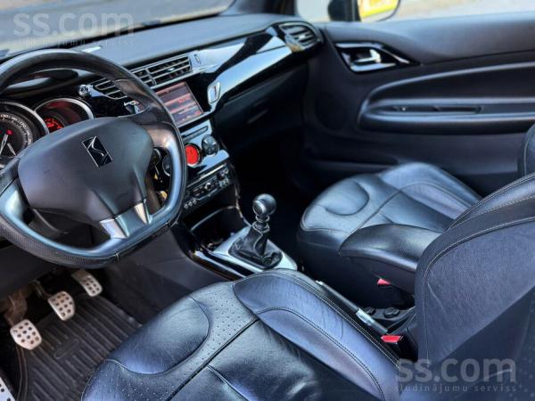 Dzeltens Citroen DS 2010 Rīga, ar dzinēja tilpumu 1.60 L un nobraukumu 225 tūkst. km par 3750 €, foto 7 vietnē AUTOMOTO.COM.LV