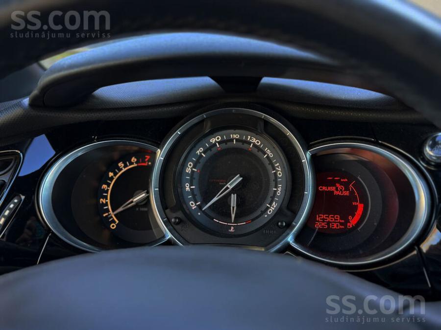 Dzeltens Citroen DS 2010 Rīga, ar dzinēja tilpumu 1.60 L un nobraukumu 225 tūkst. km par 3750 €, foto 13 vietnē AUTOMOTO.COM.LV