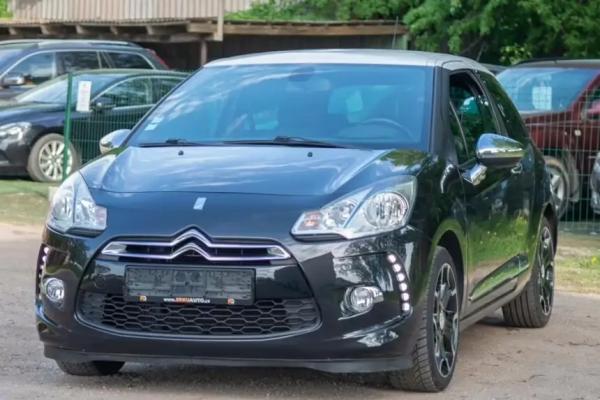 Melns Citroen DS3 2010 Grobiņa, ar dzinēja tilpumu 1.60 L un nobraukumu 242 tūkst. km par 4800 €, foto 2 vietnē AUTOMOTO.COM.LV