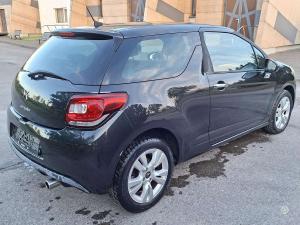 Black Citroen DS3 2010 in Ukmerge, with an engine capacity of 1.60 L and mileage of 214 thousand km for 3950 €, photo 5 on AUTOMOTO.COM.LV