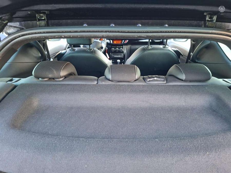 Black Citroen DS3 2010 in Ukmerge, with an engine capacity of 1.60 L and mileage of 214 thousand km for 3950 €, photo 16 on AUTOMOTO.COM.LV
