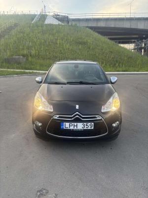 Black Citroen DS3 2010 in Kaunas, with an engine capacity of 1.60 L and mileage of 302 thousand km for 2600 €, photo  on AUTOMOTO.COM.LV
