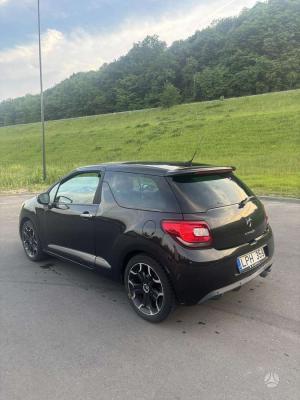 Melns Citroen DS3 2010 Kauņa, ar dzinēja tilpumu 1.60 L un nobraukumu 302 tūkst. km par 2600 €, foto 5 vietnē AUTOMOTO.COM.LV