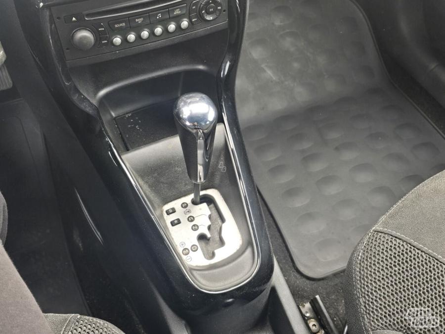 Melns Citroen DS3 2011 Šauļi, ar dzinēja tilpumu 1.60 L un nobraukumu 240 tūkst. km par 2150 €, foto 10 vietnē AUTOMOTO.COM.LV