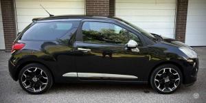 Black Citroen DS3 2011 in Vilnius, with an engine capacity of 1.60 L and mileage of 303 thousand km for 2650 €, photo 3 on AUTOMOTO.COM.LV