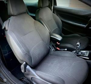 Black Citroen DS3 2011 in Vilnius, with an engine capacity of 1.60 L and mileage of 303 thousand km for 2650 €, photo 13 on AUTOMOTO.COM.LV