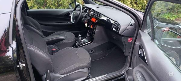 Black Citroen DS3 2015 in Kaunas, with an engine capacity of 1.20 L and mileage of 114 thousand km for 4300 €, photo 11 on AUTOMOTO.COM.LV