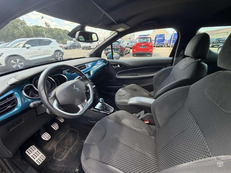 Black Citroen DS3 2015 in Taurage, with an engine capacity of 1.20 L and mileage of 92 thousand km for 3900 €, photo 9 on AUTOMOTO.COM.LV
