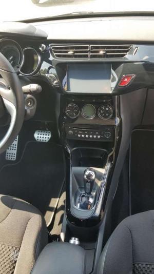 Синий Ситроен ДС3 2018 в Клайпеда, объемом двигателя 1.60 л и пробегом 65 тыс. км за 7000 €, фото 14 на AUTOMOTO.COM.LV