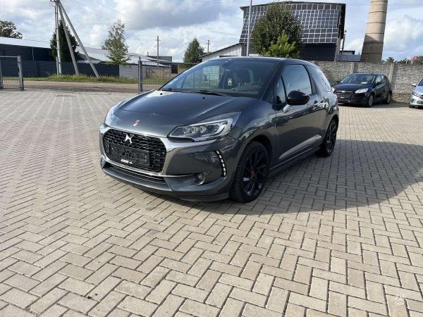 Citroen DS3 2016 in Taurage on AUTOMOTO.COM.LV Grey Citroen DS3 2016 in Taurage, with an engine capacity of 1.60 L and mileage of 78 thousand km for 4300 €, photo 6 on AUTOMOTO.COM.LV