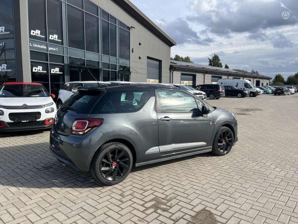 Citroen DS3 2016 in Taurage on AUTOMOTO.COM.LV Grey Citroen DS3 2016 in Taurage, with an engine capacity of 1.60 L and mileage of 78 thousand km for 4300 €, photo 8 on AUTOMOTO.COM.LV