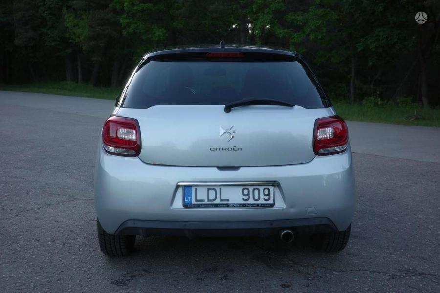 Pelēks Citroen DS3 2014 Kauņa, ar dzinēja tilpumu 1.20 L un nobraukumu 168 tūkst. km par 2899 €, foto 5 vietnē AUTOMOTO.COM.LV