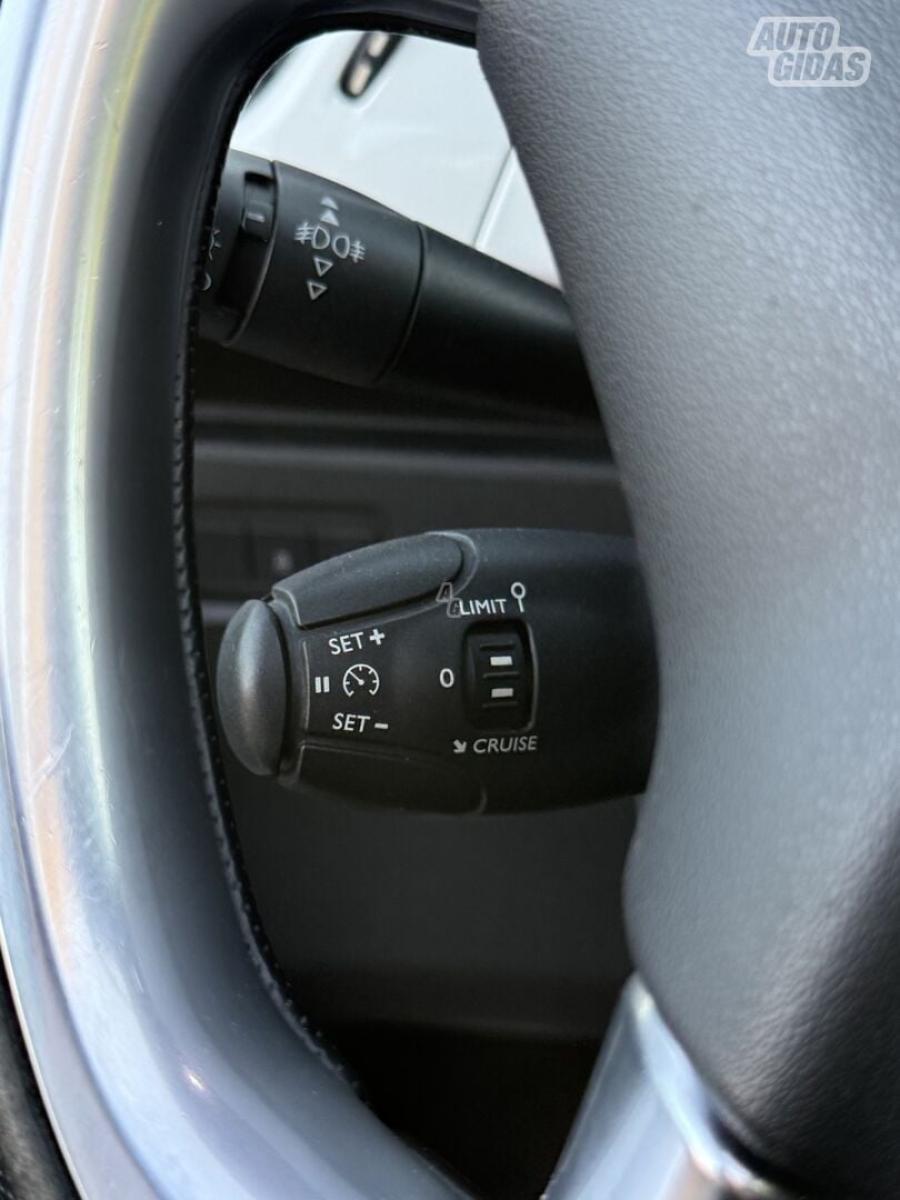 Citroen DS3 2013 in Vilnius, with an engine capacity of 1.60 L and mileage of 221 thousand km for 3150 €, photo 16 on AUTOMOTO.COM.LV