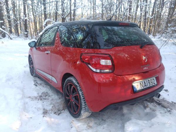 Sarkans Citroen DS3 2011 Viļņa, ar dzinēja tilpumu 1.60 L un nobraukumu 225 tūkst. km par 3400 €, foto 5 vietnē AUTOMOTO.COM.LV