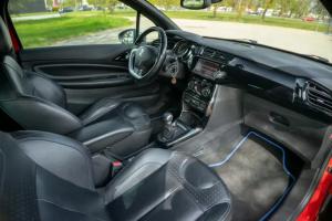 Sarkans Citroen DS3 2010 Liepāja, ar dzinēja tilpumu 1.60 L un nobraukumu 289 tūkst. km par 4500 €, foto 12 vietnē AUTOMOTO.COM.LV