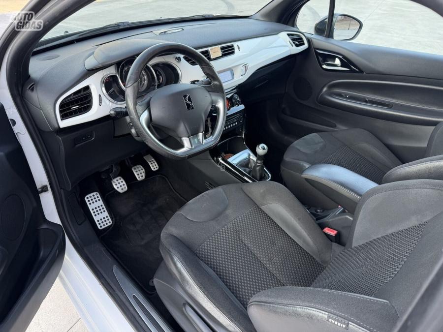 Balts Citroen DS3 2013 Kauņa, ar dzinēja tilpumu 1.60 L un nobraukumu 235 tūkst. km par 3390 €, foto 7 vietnē AUTOMOTO.COM.LV