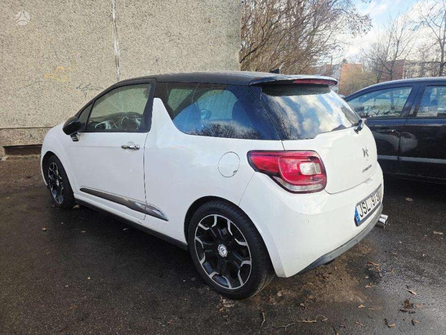 Balts Citroen DS3 2010 Kauņa, ar dzinēja tilpumu 1.60 L un nobraukumu 192 tūkst. km par 1800 €, foto 1 vietnē AUTOMOTO.COM.LV