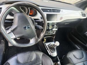 Balts Citroen DS3 2010 Kauņa, ar dzinēja tilpumu 1.60 L un nobraukumu 192 tūkst. km par 1800 €, foto 10 vietnē AUTOMOTO.COM.LV