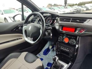 Balts Citroen DS3 2011 Tauragė, ar dzinēja tilpumu 1.60 L un nobraukumu 200 tūkst. km par 2900 €, foto 11 vietnē AUTOMOTO.COM.LV