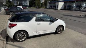 White Citroen DS3 2011 in Kaunas, with an engine capacity of 1.60 L and mileage of 237 thousand km for 2050 €, photo 6 on AUTOMOTO.COM.LV